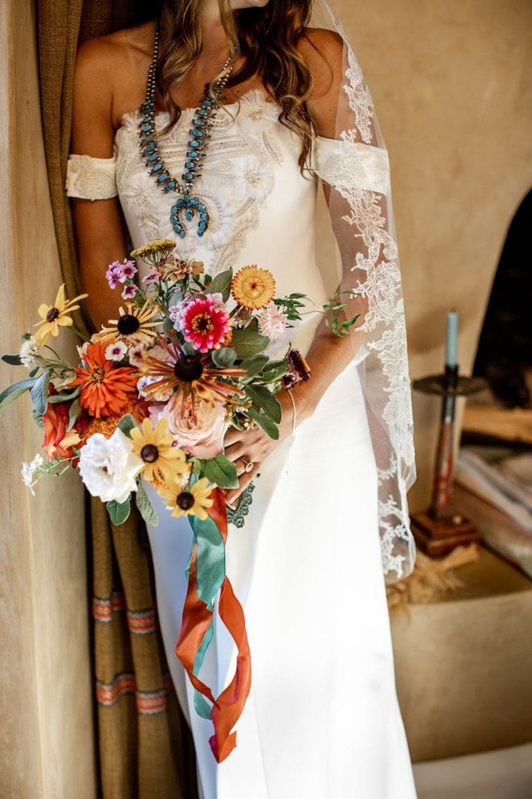 Southwestern-Inspired Santa Fe Wedding | Lilly Red Photography