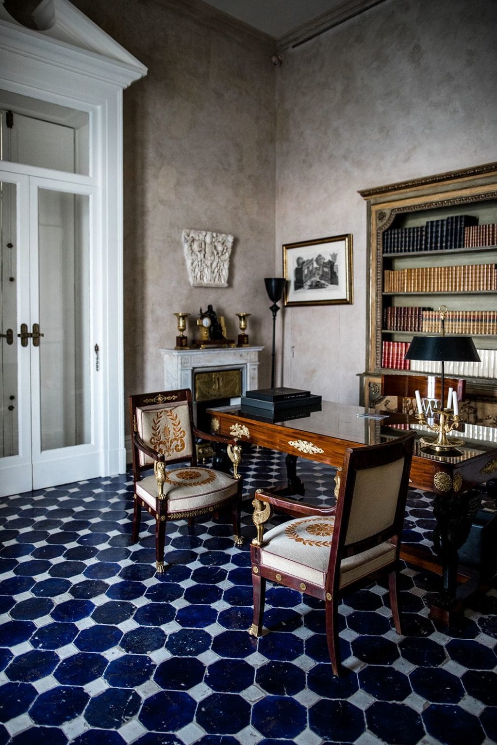 ITALY - VILLA ASTOR SORRENTO AMALFI COAST ELOPEMENT - Lilly Red